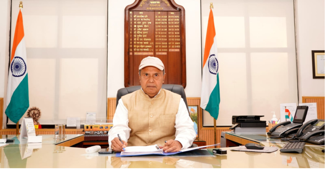 Shri Prashant Kumar Mishra Takes Charge As New GM Of Modern Coach ...