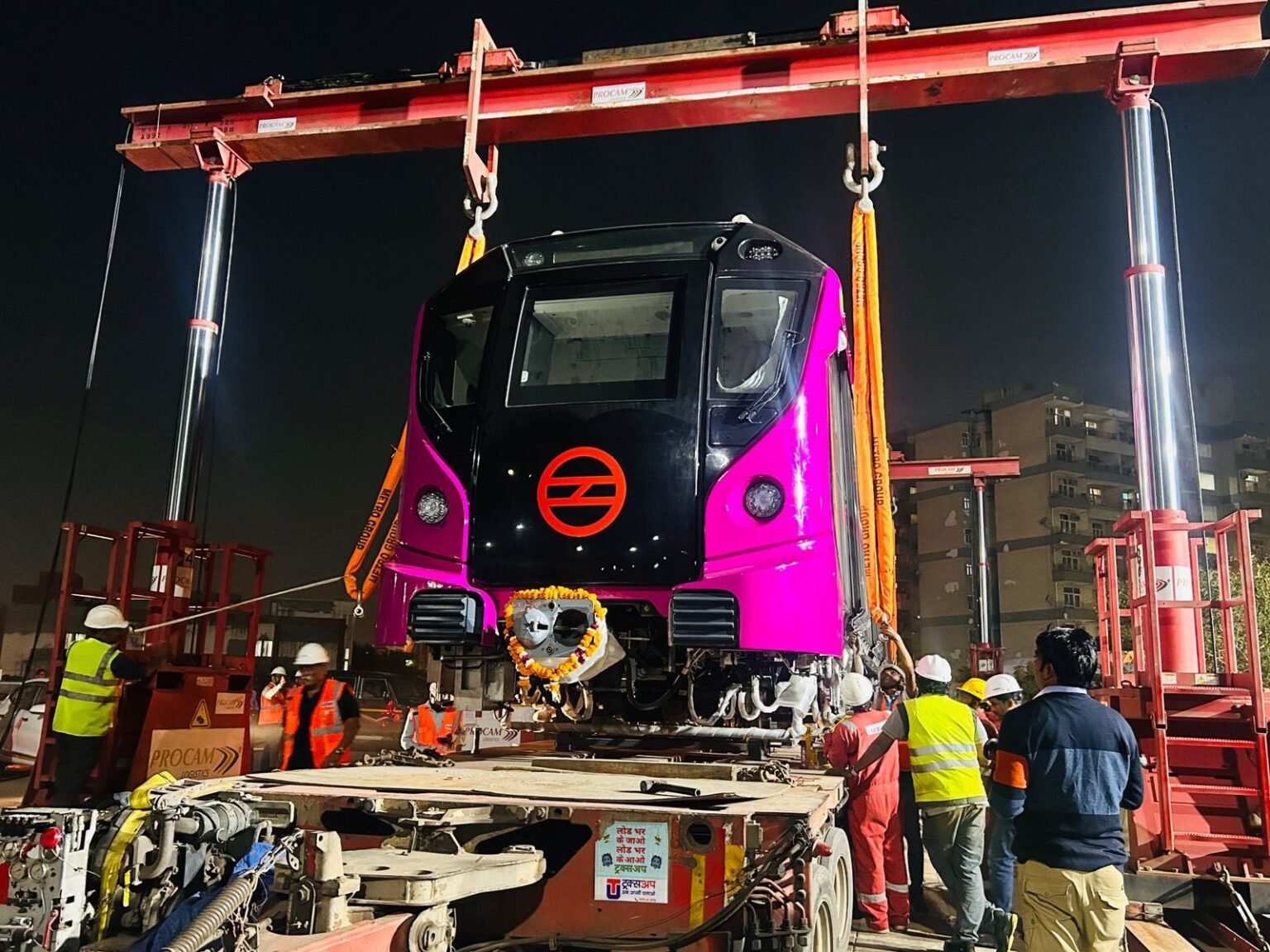Delhi Metro Phase 4 Advances As First Train Set Arrives At Mukundpur ...
